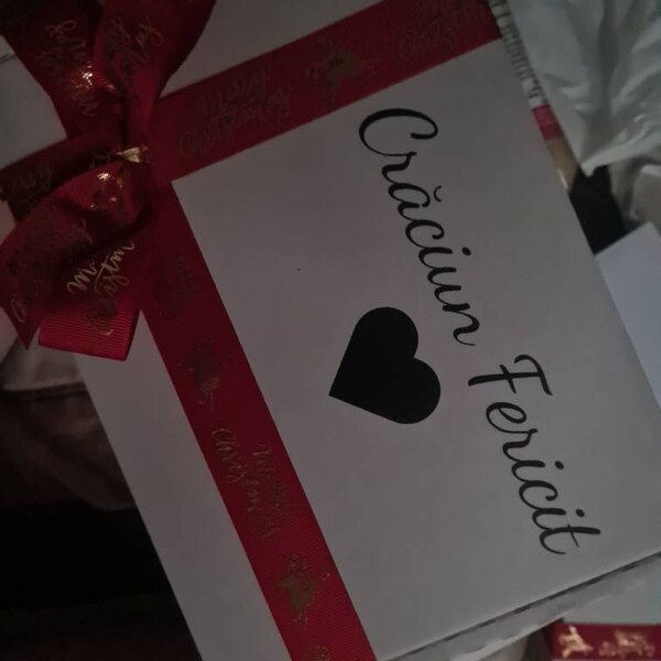 Christmas Spa Pamper Hamper Gift Box for Her, Secret Santa Gift ...