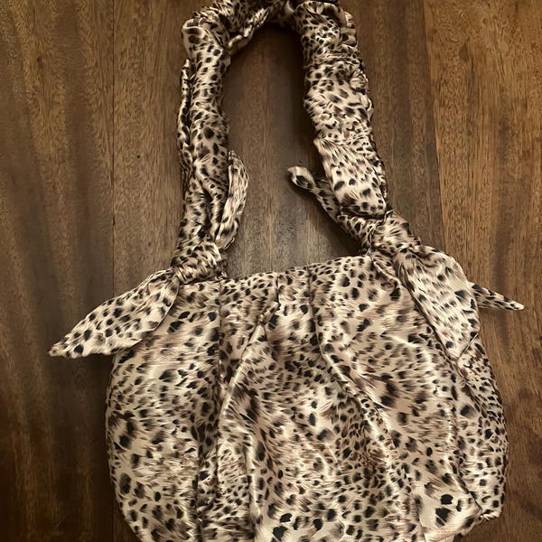 Scrunchie Satin Small Evening Bag |+25 Colors |wedding Purse Bag ...