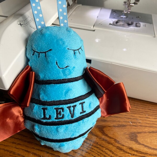 Embroidery Design for Machine Embroidery Bee Softie Toy In-the-hoop ITH ...