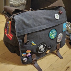 Forever Collecting Dead Things Illustration High-quality 21cm Square ...