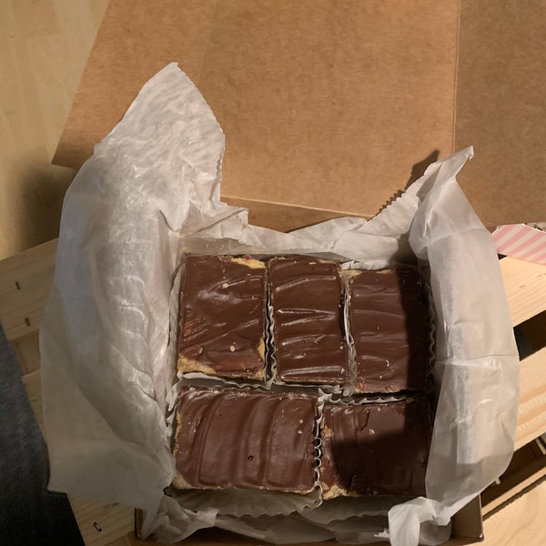 1lb Gerbeaud Slices, Zserbo Hungarian Cake , Walnut Apricot Cake With ...