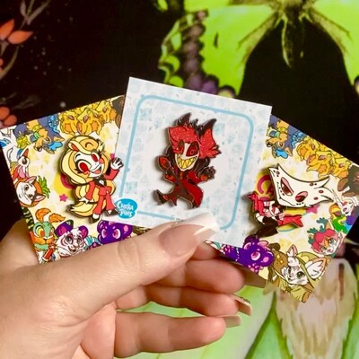 Cute Jollibee Fan Pin / Fast Food Mascot Design / Hard Enamel ...