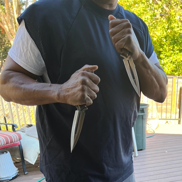 Double-edged Tactical Dagger Versalite Handle Hunting Knife Engraving ...