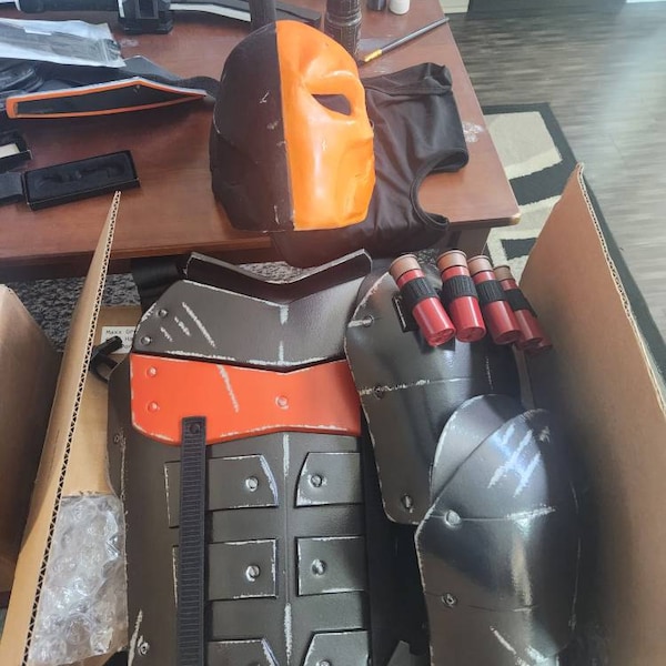 Red Hood Helmet Rebirth Version With Damage Cosplay Burgundy Costume ...