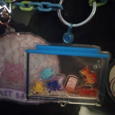 Cute Aquarium Refillable Shaker Keychain Acrylic Charms, Openable, Fish ...