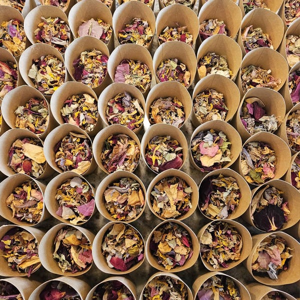 Biodegradable Confetti, Biodegradable Wedding Confetti, Leaf Confetti ...