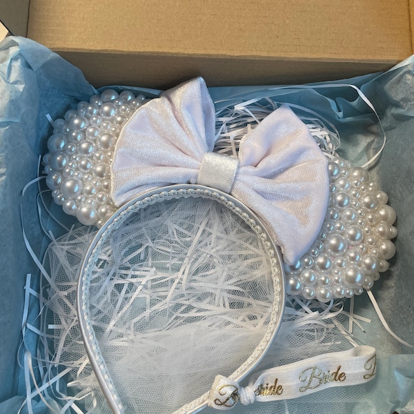 Large Daisy Duck Lavender Mouse Ears With Sequin Bow on Headband ...