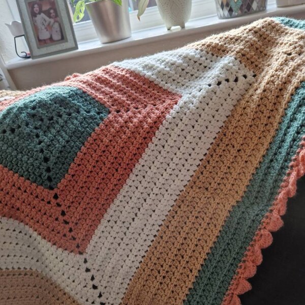 Pique-a-boo Baby Blanket ***CROCHET PATTERN*** - Etsy