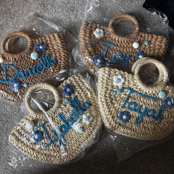 Handmade Stained Glass Figurines,glass Christmas Trees,glass Miniature ...