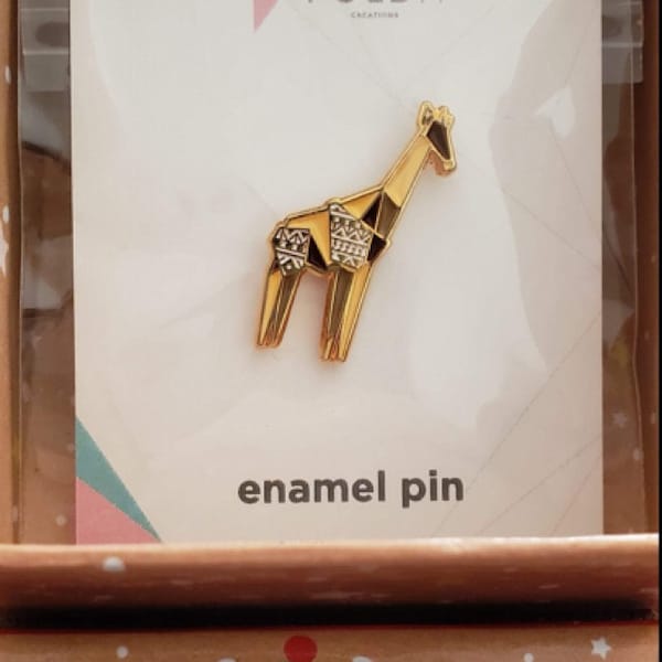 Origami Giraffe Soft Enamel Pin, Giraffe Lapel Pin - Etsy