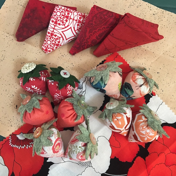 Red Fabric Scraps, a Half Dozen or a Bakers Dozen of Quilt Fabrics ...