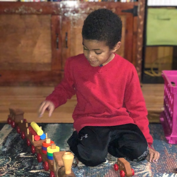 Deluxe 5-car Wooden Train Set - Traditional Toy Train - Large Handmade ...