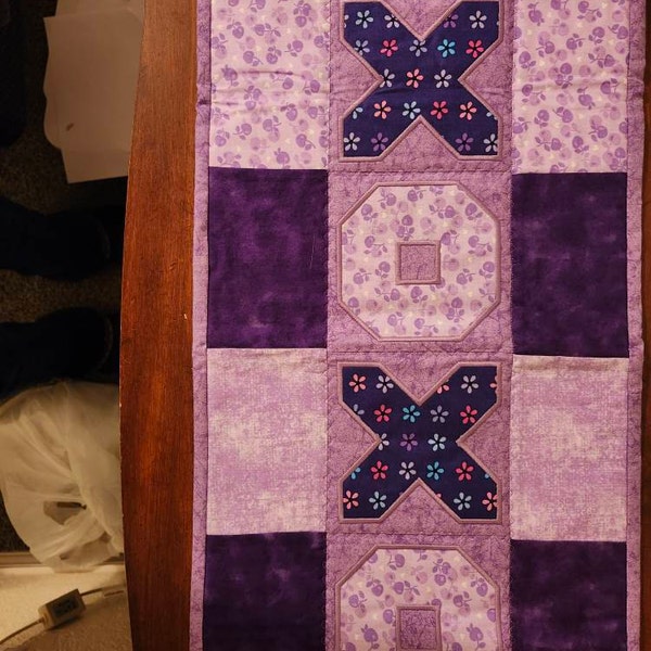 Fall Foliage Table Runner - Etsy