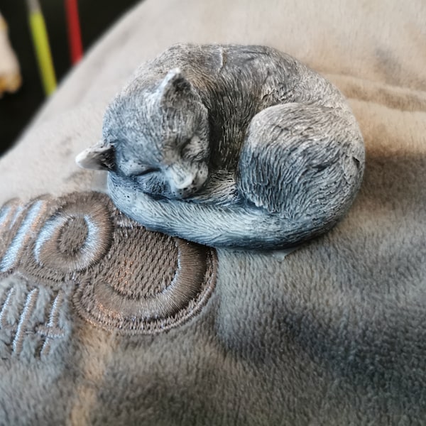 Cat Silicone Mould (mold) - 'sleeping Cat' by FPC Sugarcraft | Resin ...