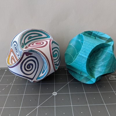 Triskele Paper Globes Flower Edition Seasonal Ornaments 3D Paper Craft ...