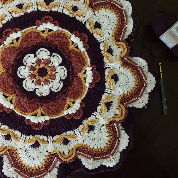 Blooming Joy Crochet Blanket Pattern: Vintage Vibe Photo Tutorial (PDF ...