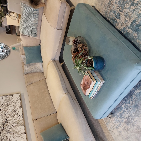 Velvet Chesterfield Ottoman: Deep Buttoned Grey Coffee Table Bench ...