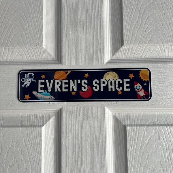 Kid Space Sign, Space Kid Room Sign, Astronaut Sign, Personalized Child ...