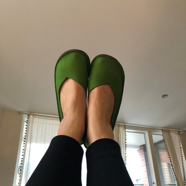 Isolyn Daisy Slippers. Bright and Light That Can Be Worn Around the ...