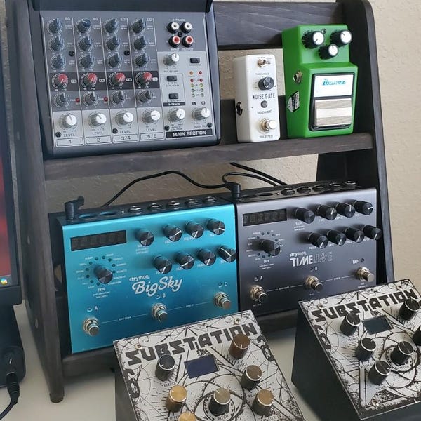 Handcrafted Vertical Desk Synthesizer Stand / Guitar Pedalboard - Etsy