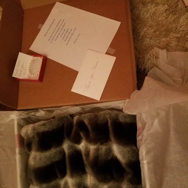 Extra Big Throw-heavyweight Arctic Fox Faux Fur/79”x61"/stylish Warm ...