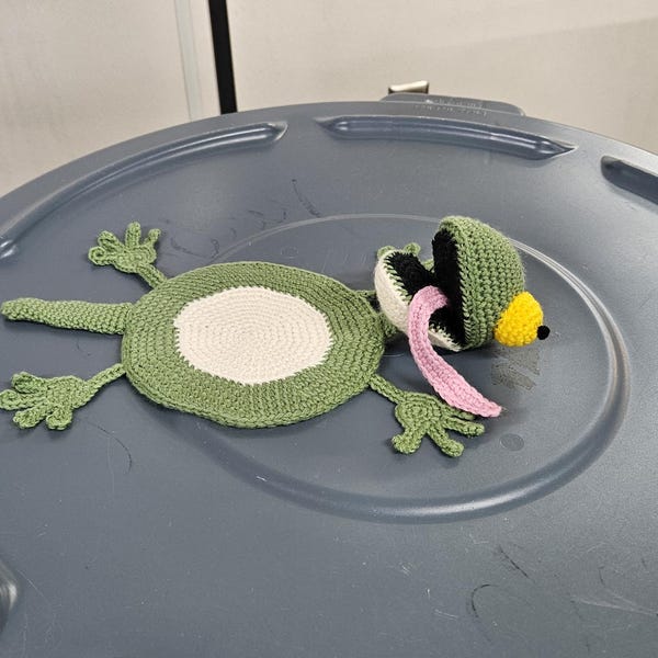 Crochet Pattern Coaster Splat Lizard Funny Handmade Design for Mug or ...