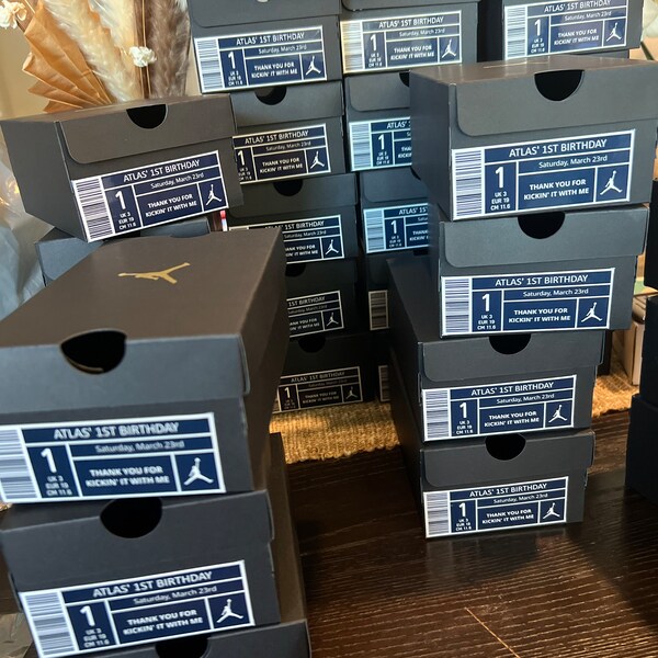 Shoe Box SVG Template + Label, Editable Shoe Box Label, Sneaker Box SVG, Cricut Cut Files ...