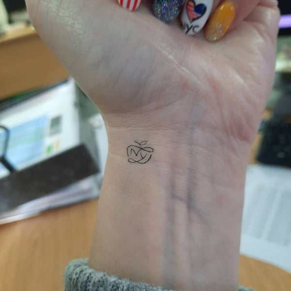 New York Apple Temporary Tattoo (set of 3) - Etsy