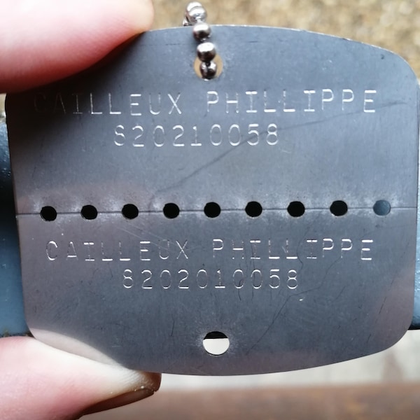 WW2 Dog Tag Set. Notched Style Stainless Steel Tags With Choice of ...