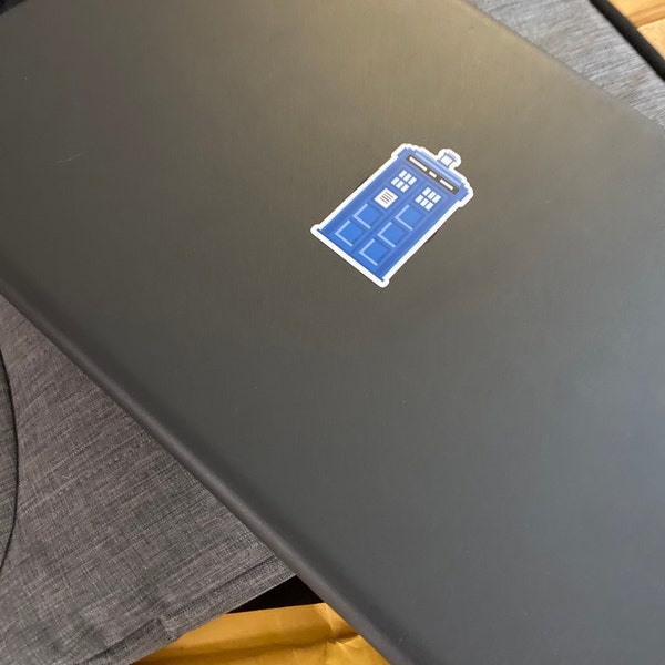 Doctor Who Vinyl Sticker [8-bit Pixel Art Style] - Etsy UK