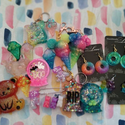 Y2K Vintage Inspired Keychains - Etsy