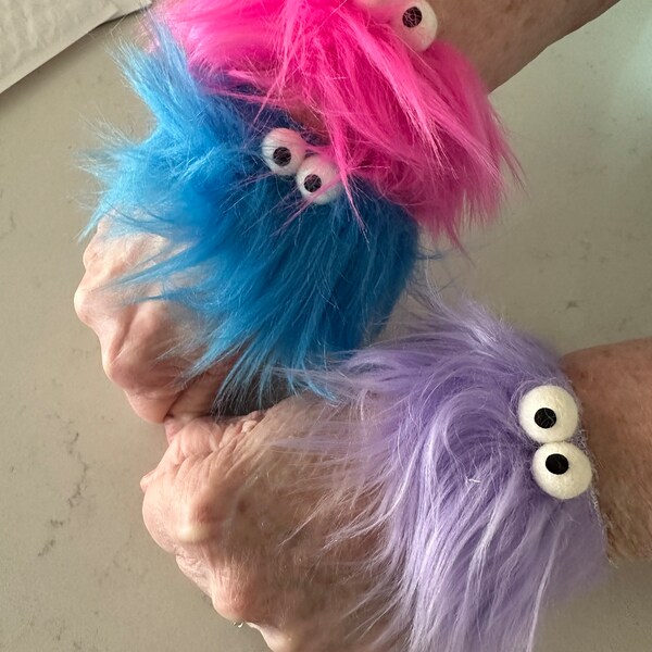 Little Beastie Hand Puppet EMERALD GREEN - Etsy