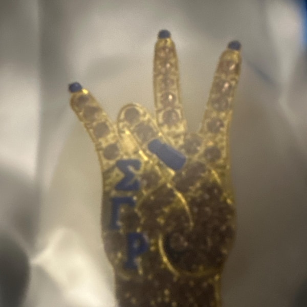 Sigma Gamma Rho Hand Sign Brooch - Etsy