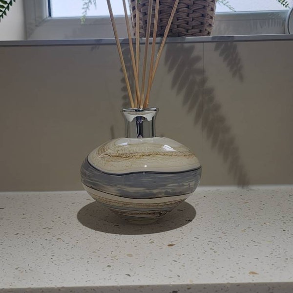 Luxury Reed Diffuser Mouth Blown Glass Open Cylinder Apothecary Design ...