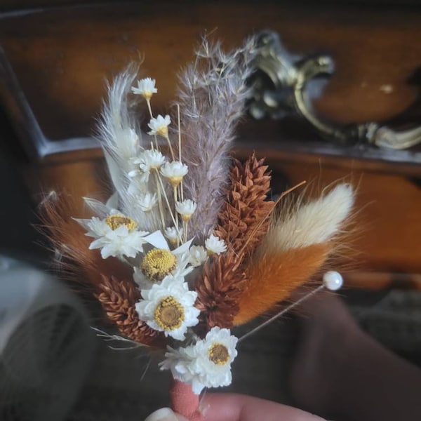 Rust Wildflower Boutonniere/ Wedding Flowers/ Groom and Groomsmen ...