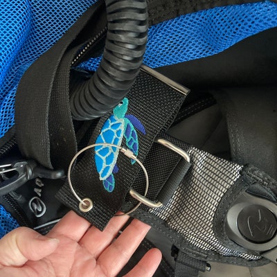 I Bite Back Shark Tooth Shark Jaw Scuba Diver BCD Identification Tag ...