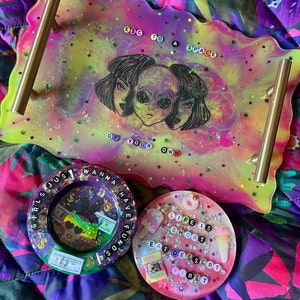 Trippy Trays I Make Pour Decisions - Etsy