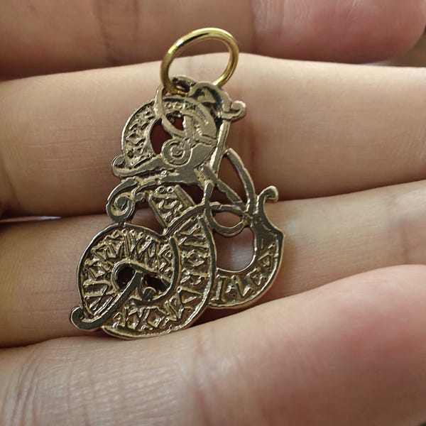 Helm Plaque - Dancing Men With Spears - PV04 - Etsy