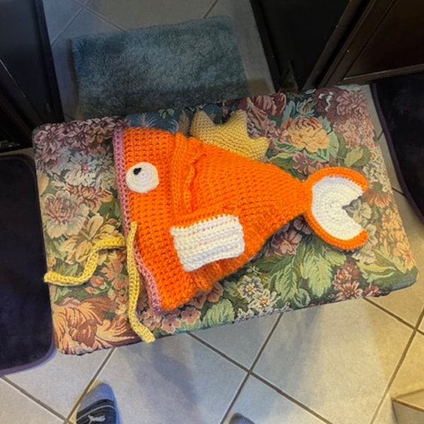 CROCHET PATTERN Little Useless Fish Slouchy Hat Magikarp Hat Pokemon ...