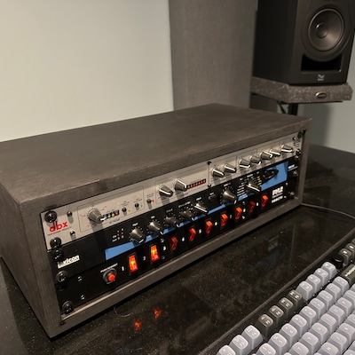 Double Bay Desktop Studio Equipment Rack Solid Wood Quick Turnaround 19 ...