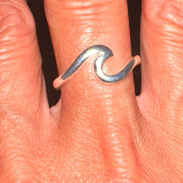 Genuine 14 KT Gold Wave Toe Ring, Adjustable Toe Rings for Women ...