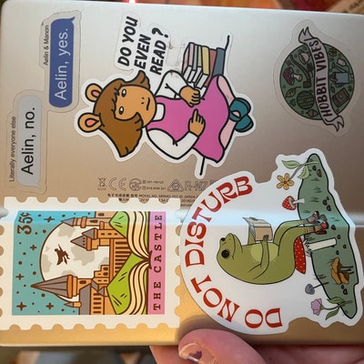 Aelin, No / Aelin, Yes Text Exchange Waterproof Sticker Bookish Sticker ...