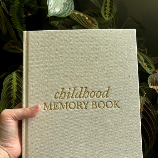 Holiday Memory Book: Christmas Scrapbook Album and Family Journal First ...