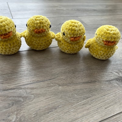 Pocket Duckling Crochet Pattern Good Luck Duck Amigurumi Tutorial ...