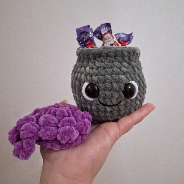 Mini Cauldron Crochet Pattern, Fillable Mini Cauldron, Mini Cauldron W ...