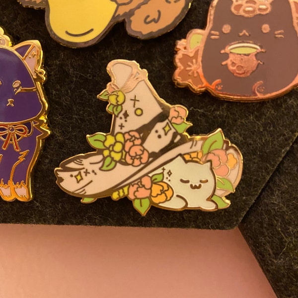 Witchy Ghost Cat (pink) - Glow in the Dark Enamel Pin - Etsy