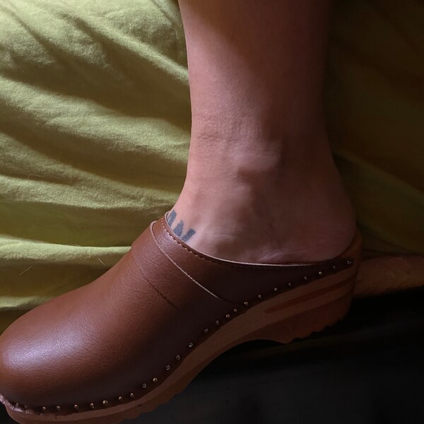 Vegan Clogs, Clogs in Vegan Leather, Black Vegan Shoes, Vegan Shoes for ...