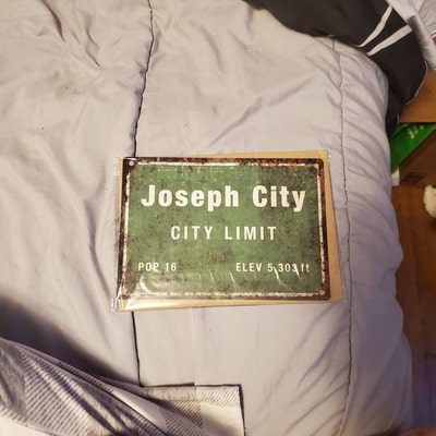 City Limits Sign, Custom Metal Sign, Personalised Gifts, Population ...