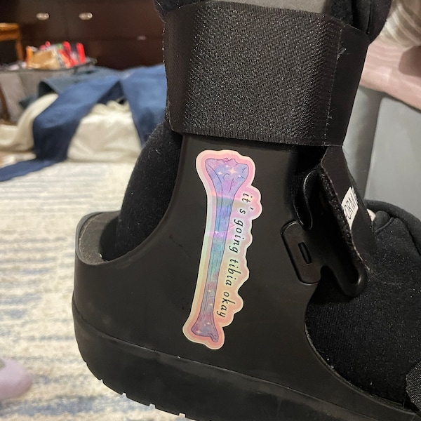 Pin Button stages of Decay Hand Forensic Science Decomposition ...