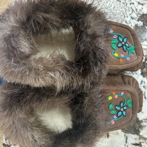 Women's L/XL Mittens With Beaver Fur Trim - Etsy